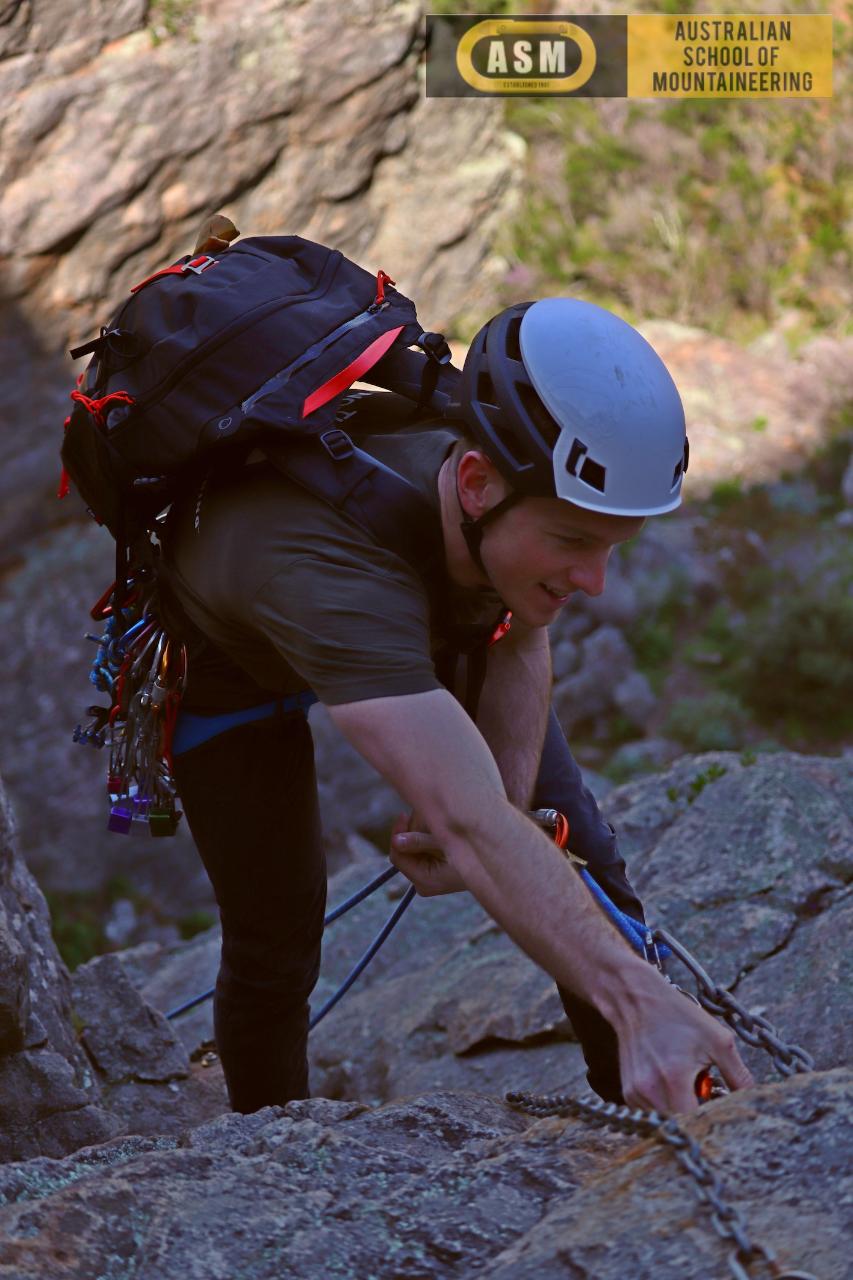 Mount Arapiles - Multi-pitch climbing course - Australian School of ...