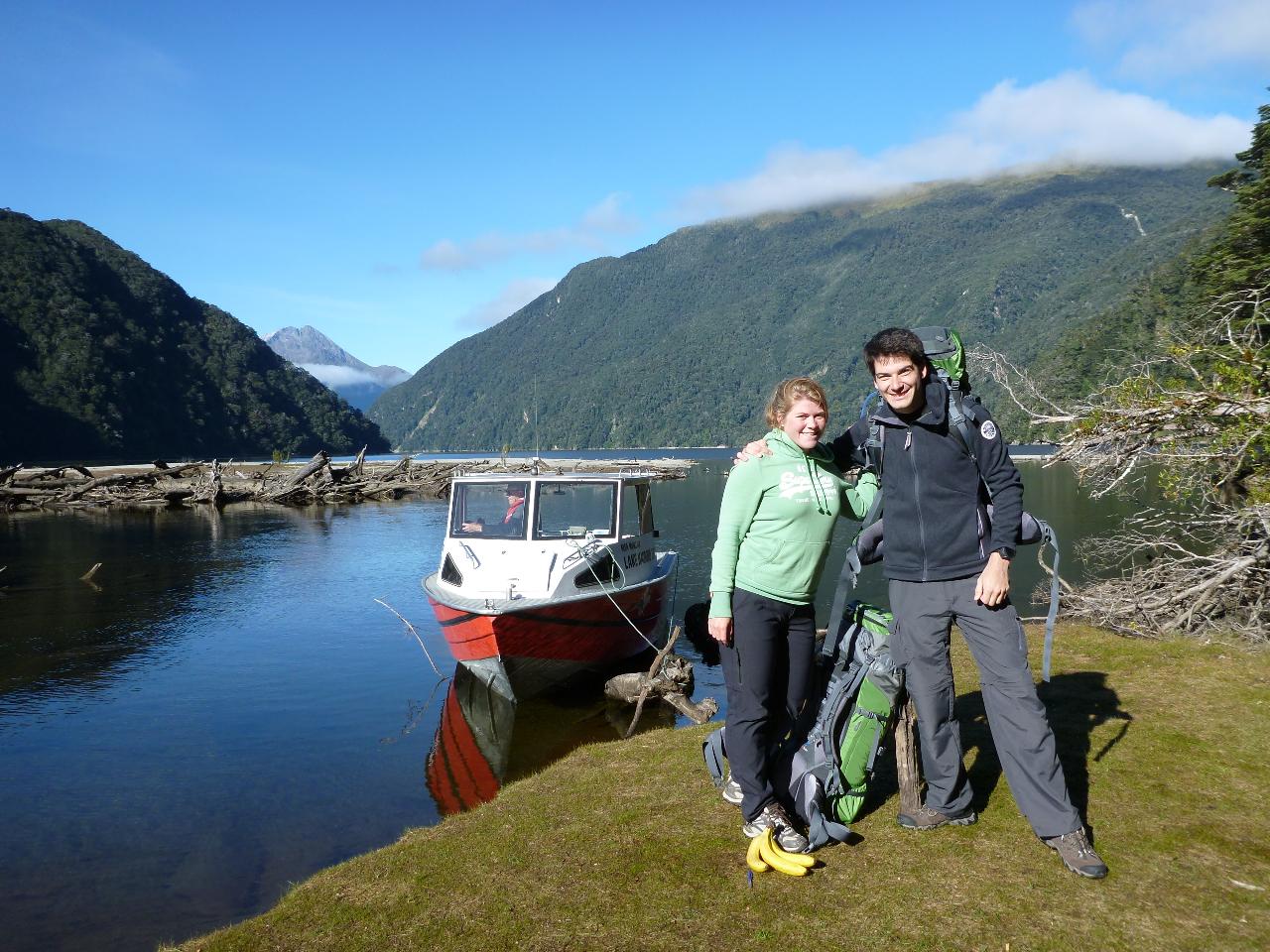 Dusky Track Transport - Fiordland Trips and Tramps Reservations