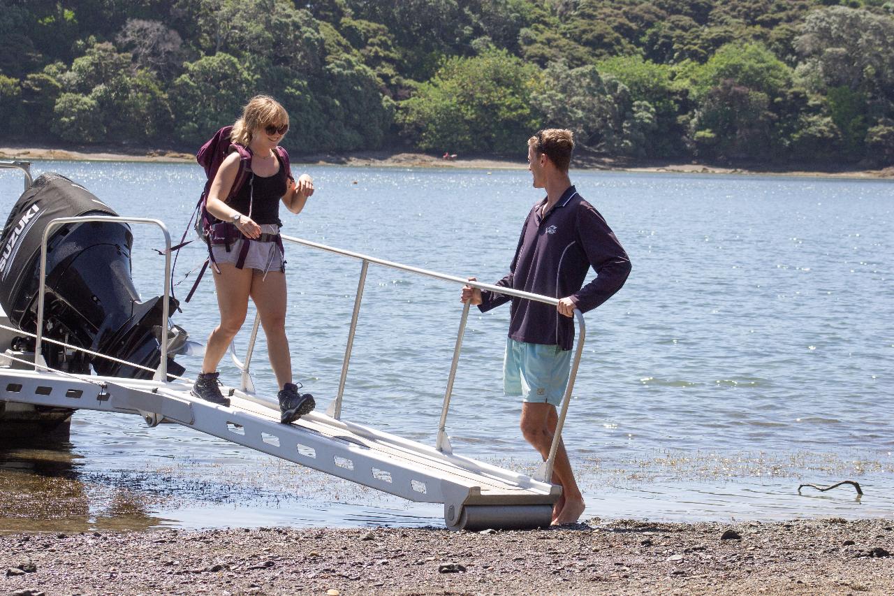 Oke Bay >> Deep Water Cove - Island Getaway - Boat Cruise & Island ...