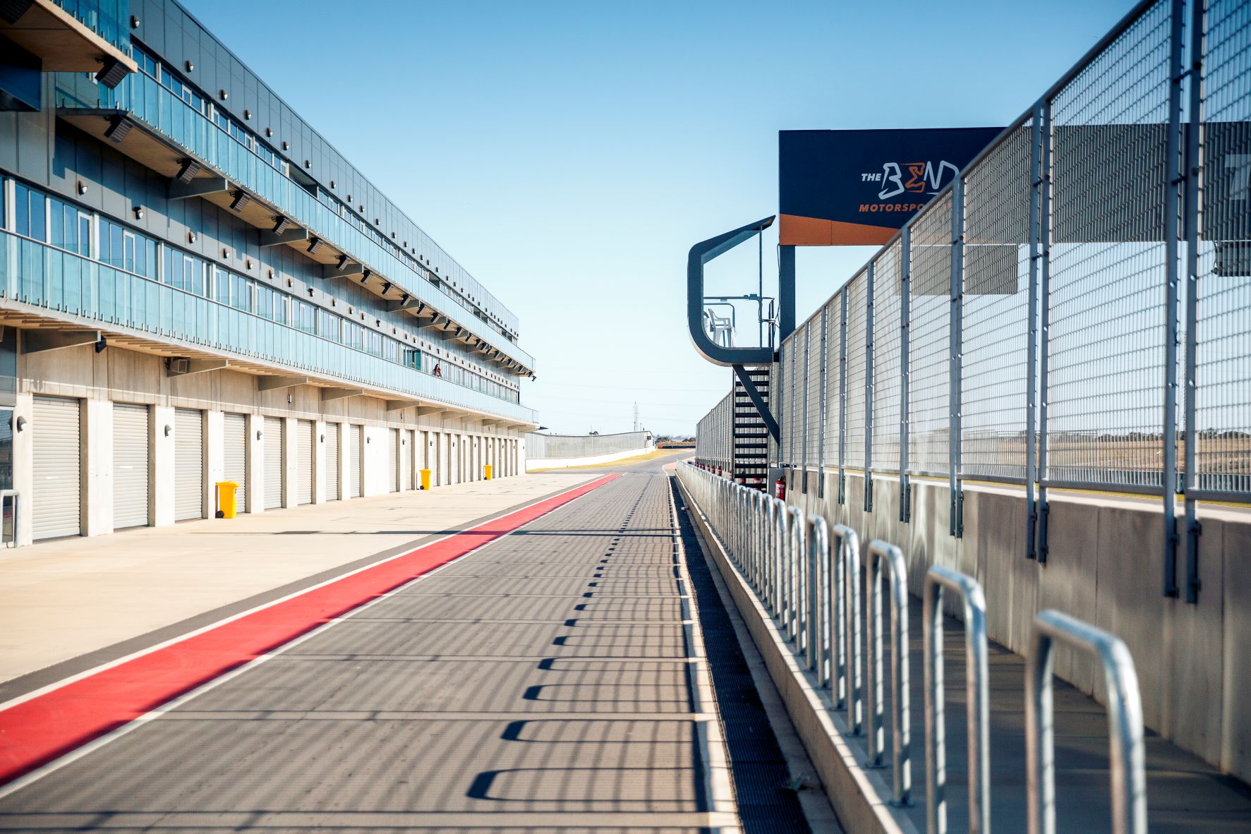 The Bend Garage Hire - Shell V-Power Motorsport Park at The Bend ...