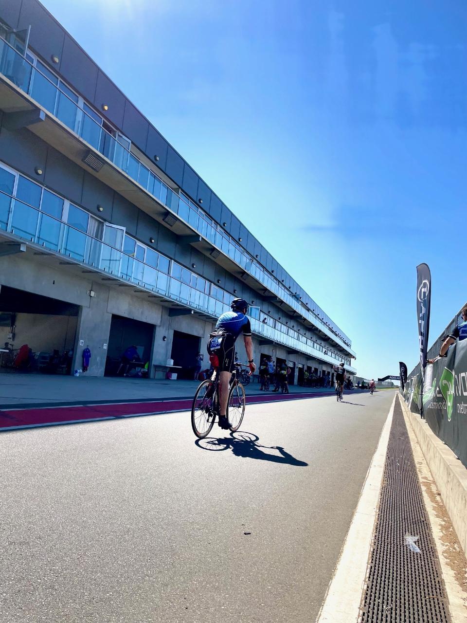 Cycle The Bend - Shell V-Power Motorsport Park at The Bend Reservations