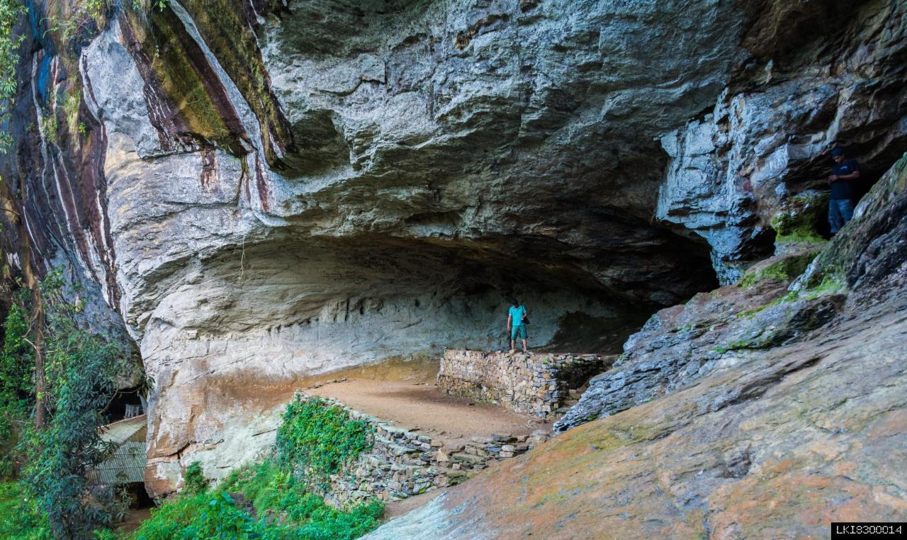 Explore Belilena Caves from Kitulgala - Lakpura LLC