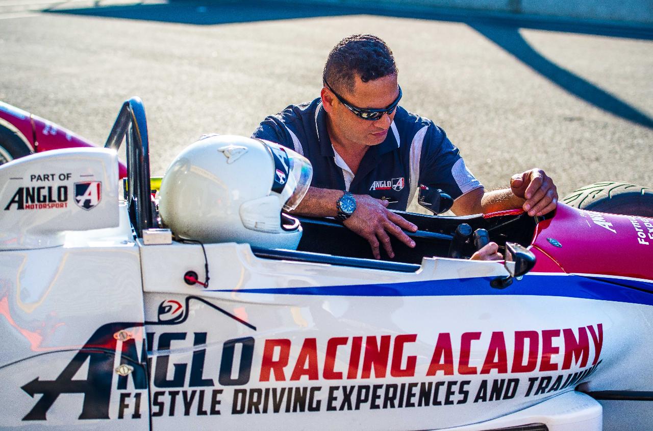10 Lap Racer - SMSP - Anglo Racing Academy Reservations