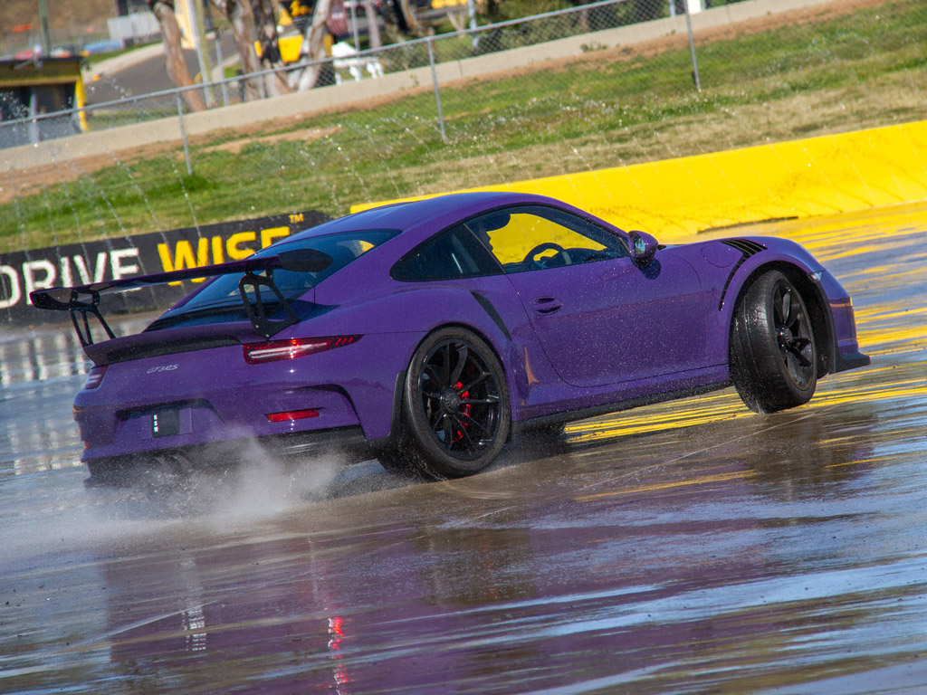 SKID AND SLIDE - Driving Solutions Reservations