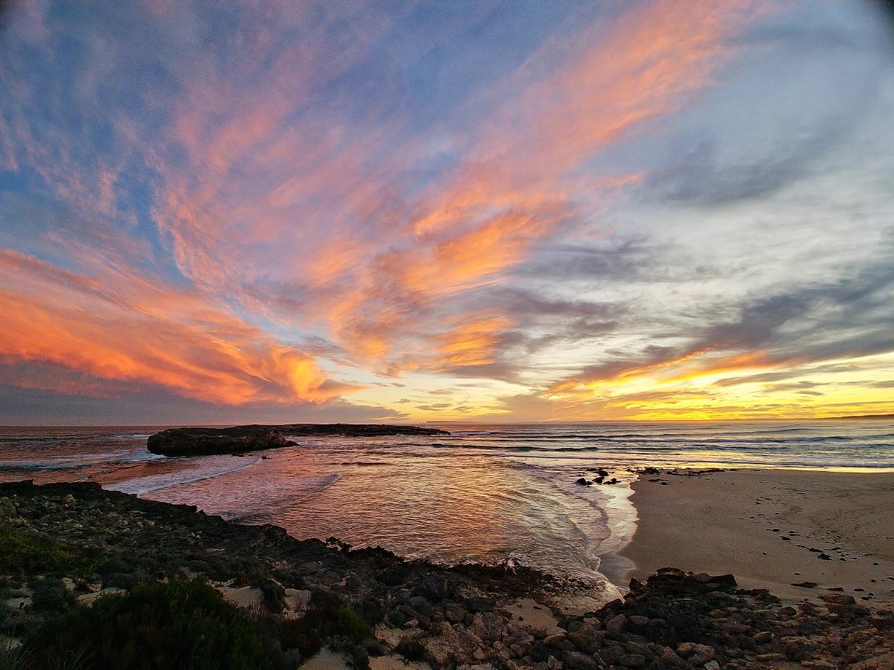 Port Linocln Sunset on the Sand Dunes 4WD Tour