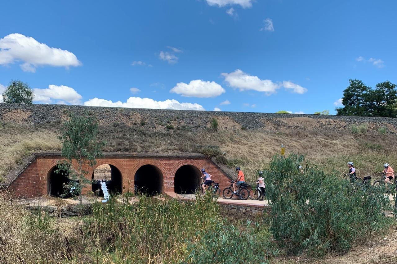 Rail Trail Guided E-Bike Tour - O'Keefe Rail Trail Axedale to Bendigo ...