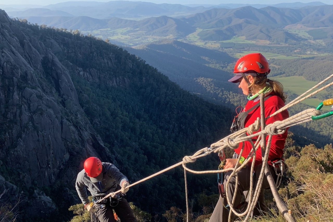 Mt Buffalo Adventure abseiling