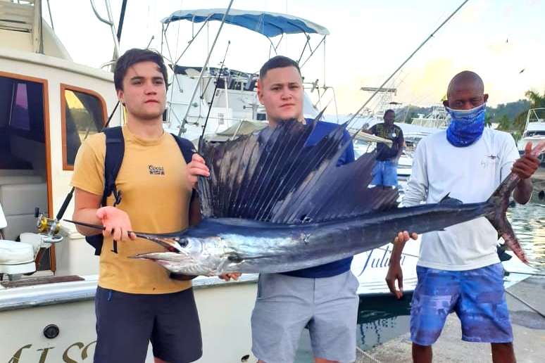 Private Charter Half-Day Deep Sea Sport Fishing Experience