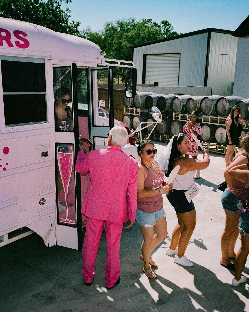 BUBBLIN PARTY BUS Wine Tour (PRIVATE) - Brooke's Bubble Bus Reservations