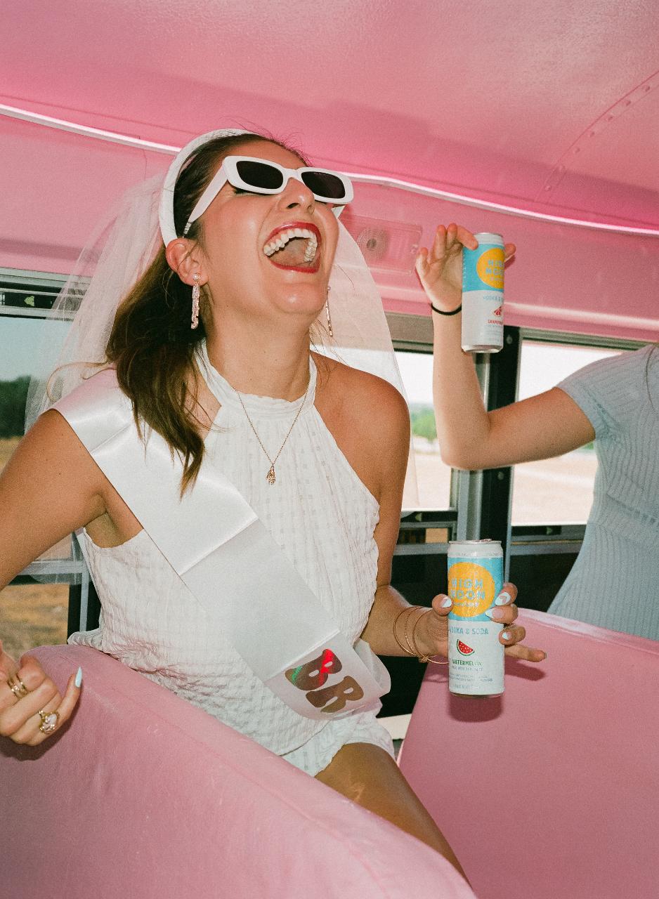 BUBBLY BOOZE WINE CRUISE (PUBLIC) - Brooke's Bubble Bus Reservations