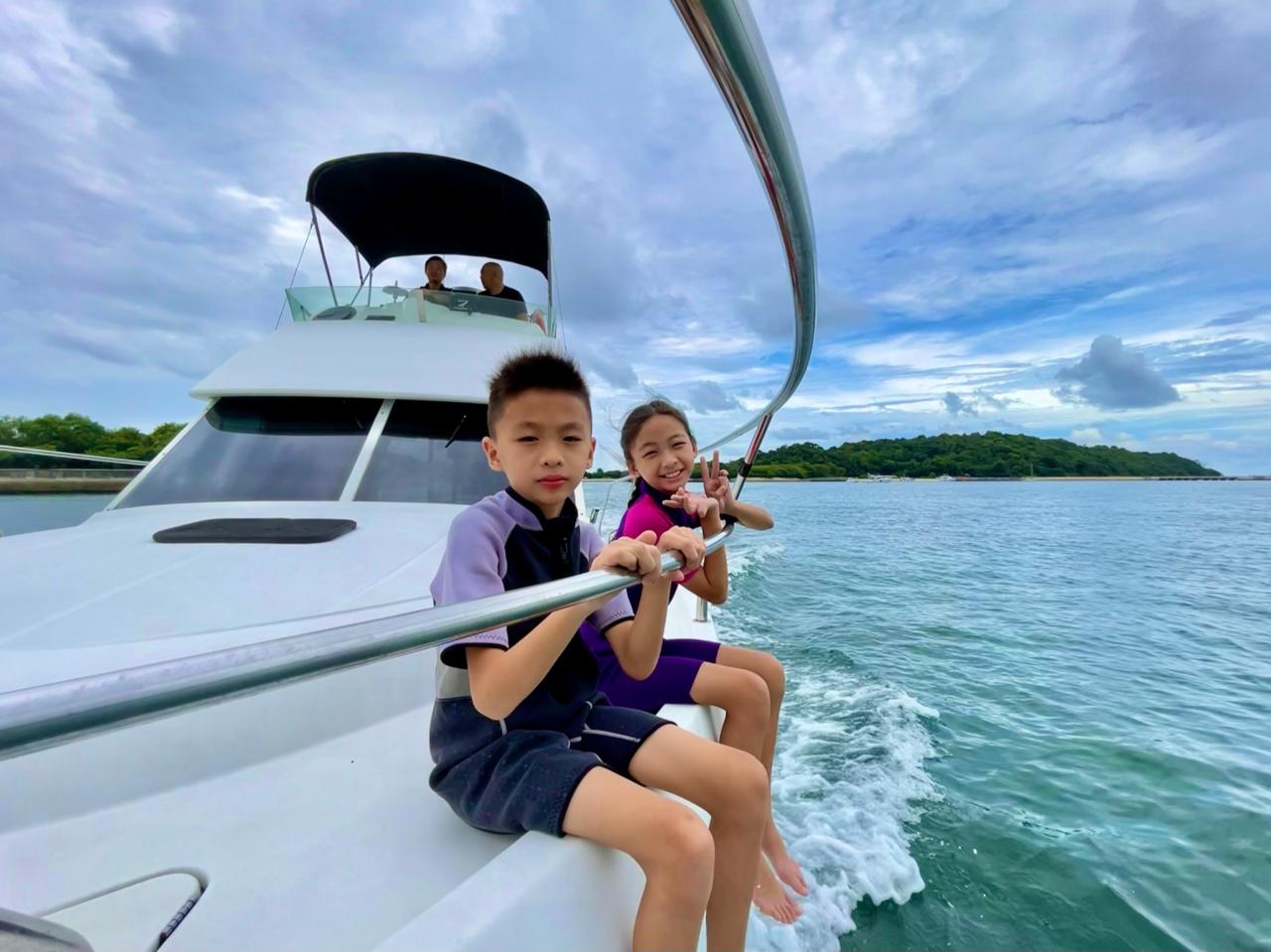 4hrs Southern Island Yacht Getaway - EU Holidays Pte Ltd Reservations