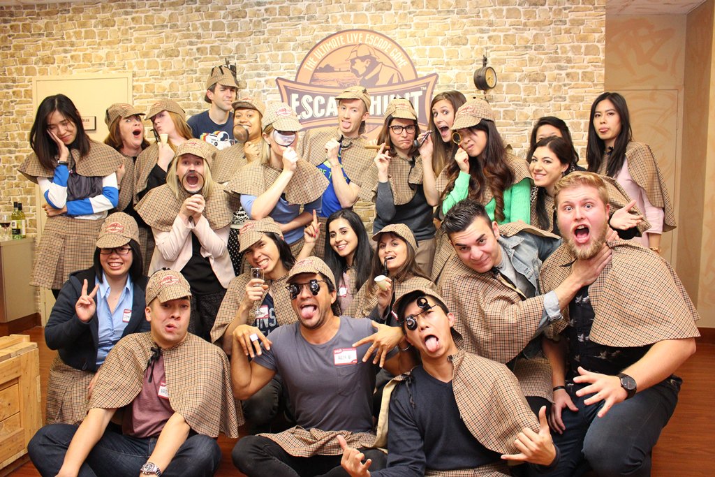 Escape Rooms, Dinner and Welcome Drink - CBD & Darling Harbour