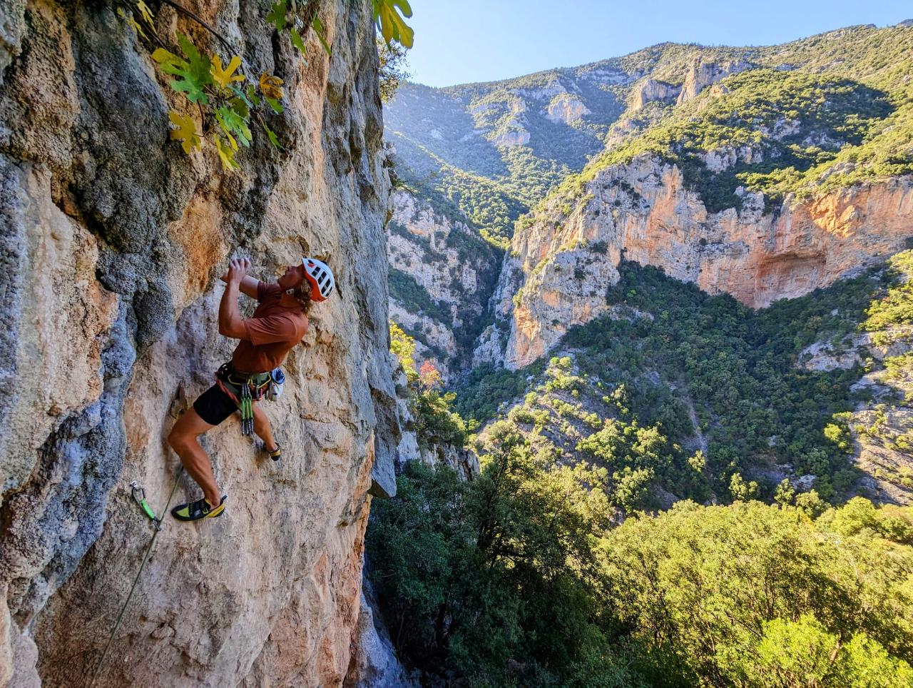 Leonidio - A climbing paradise trip | Mapo Tapo