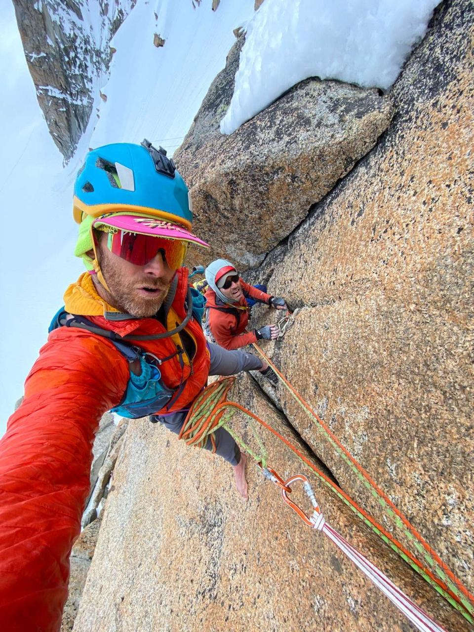 Chamonix - CHAMONIX GOLDEN GRANITE | MapoTapo