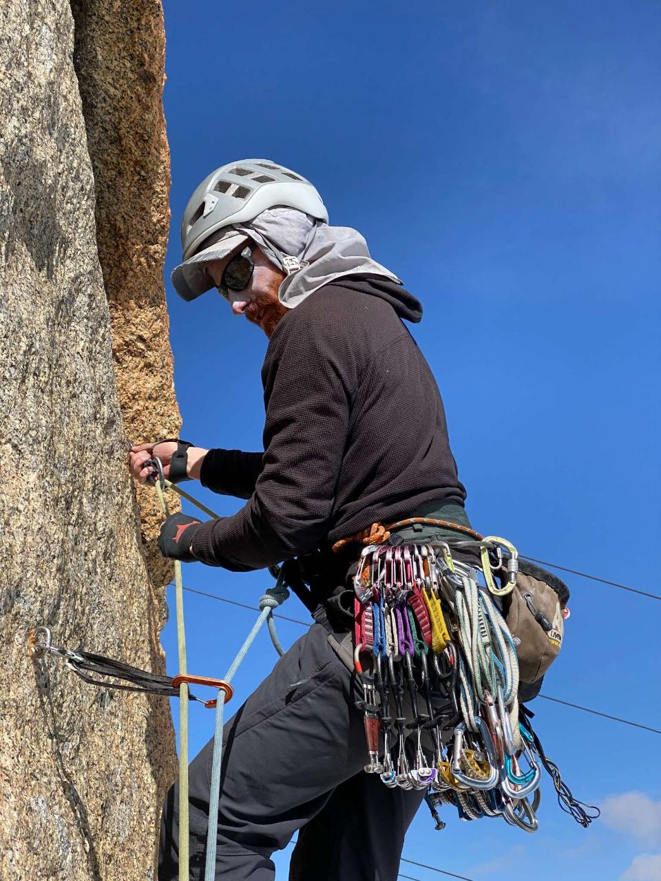 Chamonix - CRACK MASTER: CHAMONIX TRAD CLIMBING COURSE | MapoTapo