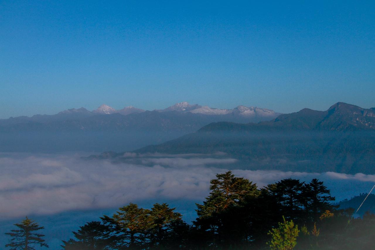 Paro - HIKING IN BHUTAN - JOMOLHARI DODENA TREK | MapoTapo