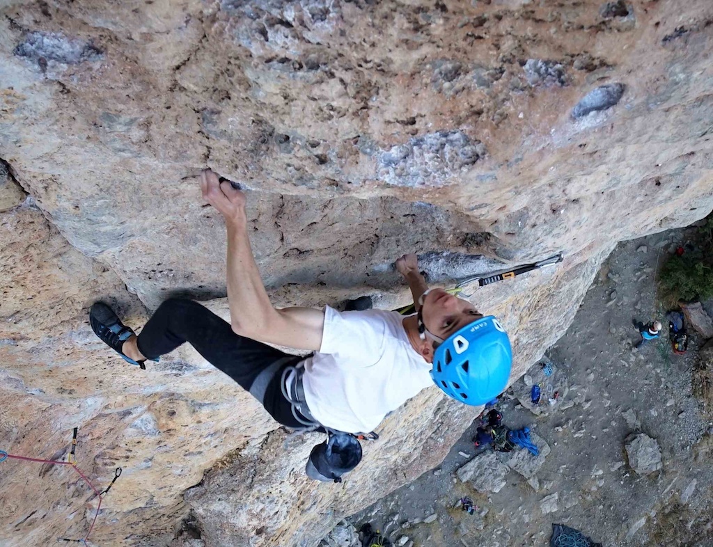 Ceuse - CEÜSE ROCK TRIP: CLIMBING IN EUROPE'S BEST CRAGS | MapoTapo