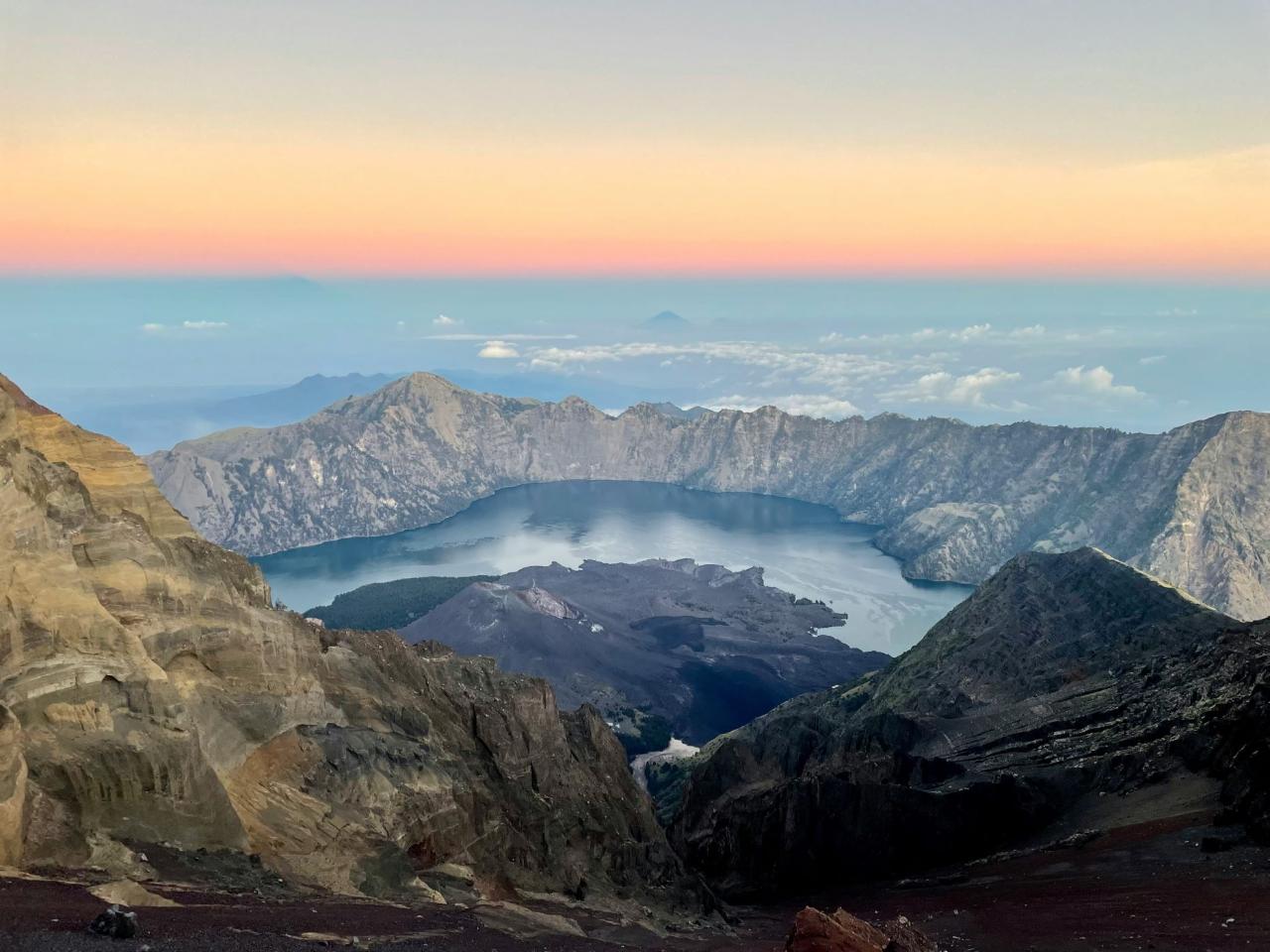 Senaru - MOUNT RINJANI VOLCANO TREK IN LOMBOK - INDONESIA | MapoTapo