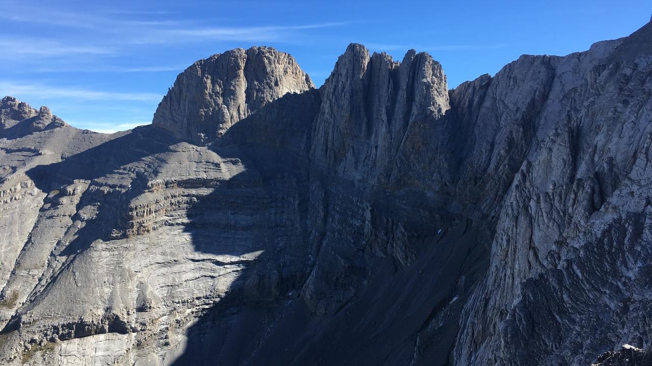 Litohoro - HIKE MOUNT OLYMPUS - GREECE'S HIGHEST MOUNTAIN | MapoTapo