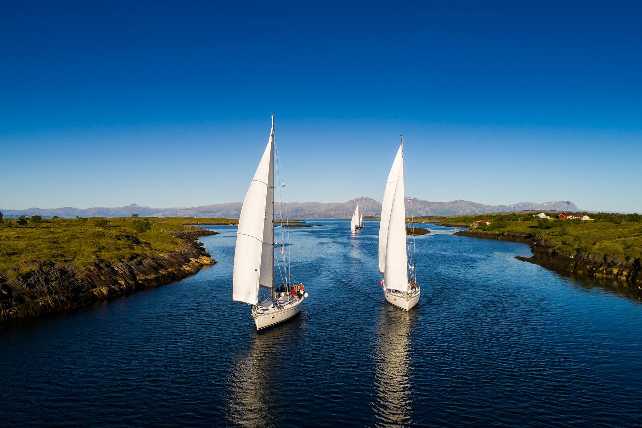 Tromso - HIKE AND SAIL IN LOFOTEN - NORWAY | MapoTapo