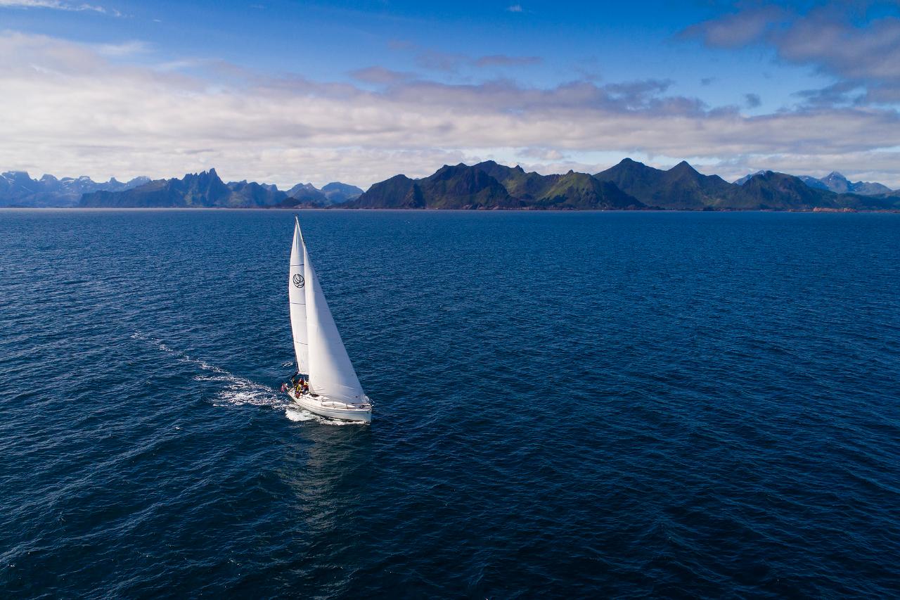 Tromso - HIKE AND SAIL IN LOFOTEN - NORWAY | MapoTapo