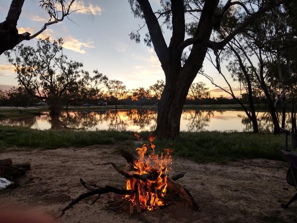 Camping Lightning Ridge