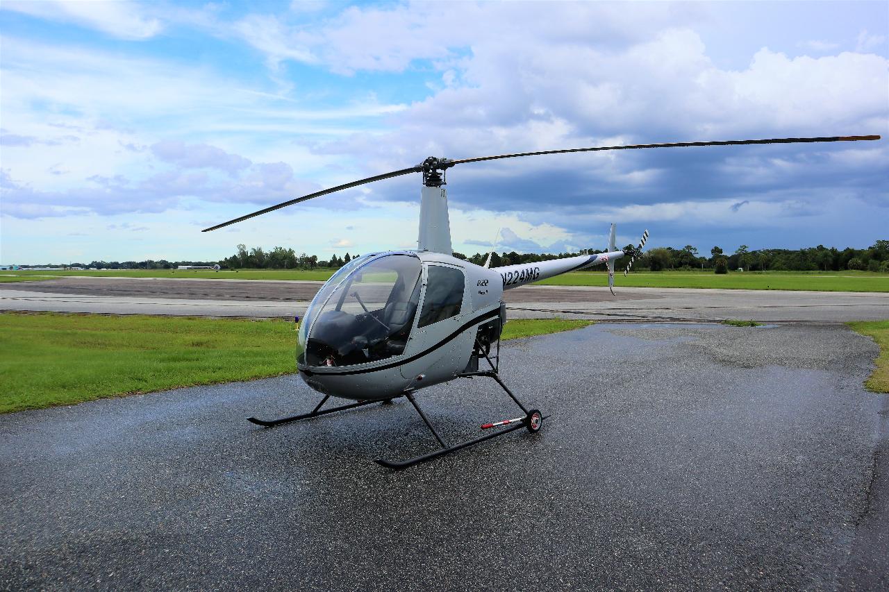 Robinson Helicopter Introductory Flight Lessons - 30 Minute R22 Lesson ...