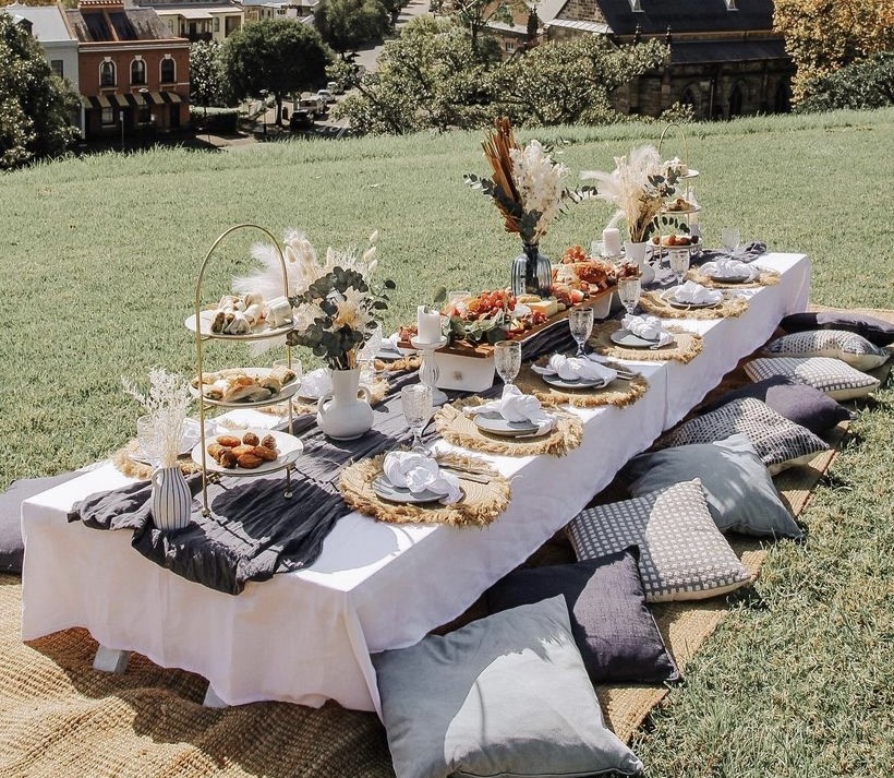 Luxurious pop-up picnic at Observatory Hill, Sydney - Soulful Passions ...