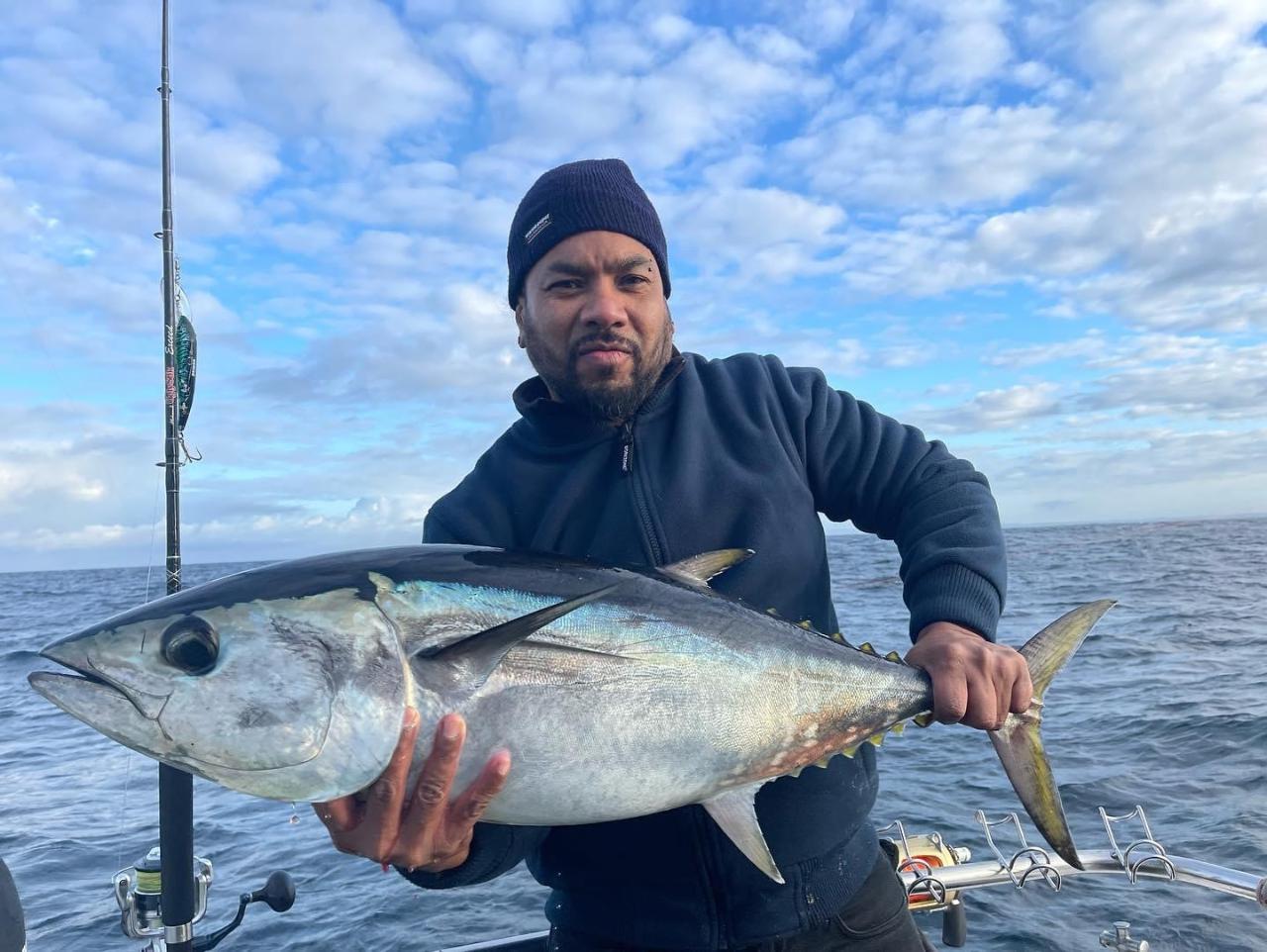 Local Bluefin Tuna Individual (Noosa Cat) - Cassar Fishing Charters ...