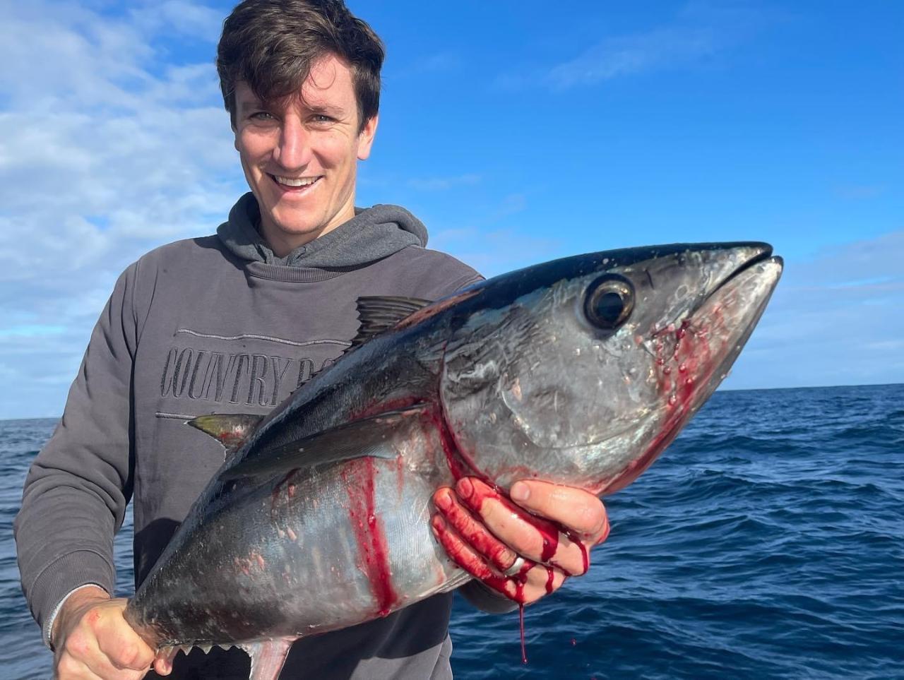 Local Bluefin Tuna Individual (Noosa Cat) - Cassar Fishing Charters ...