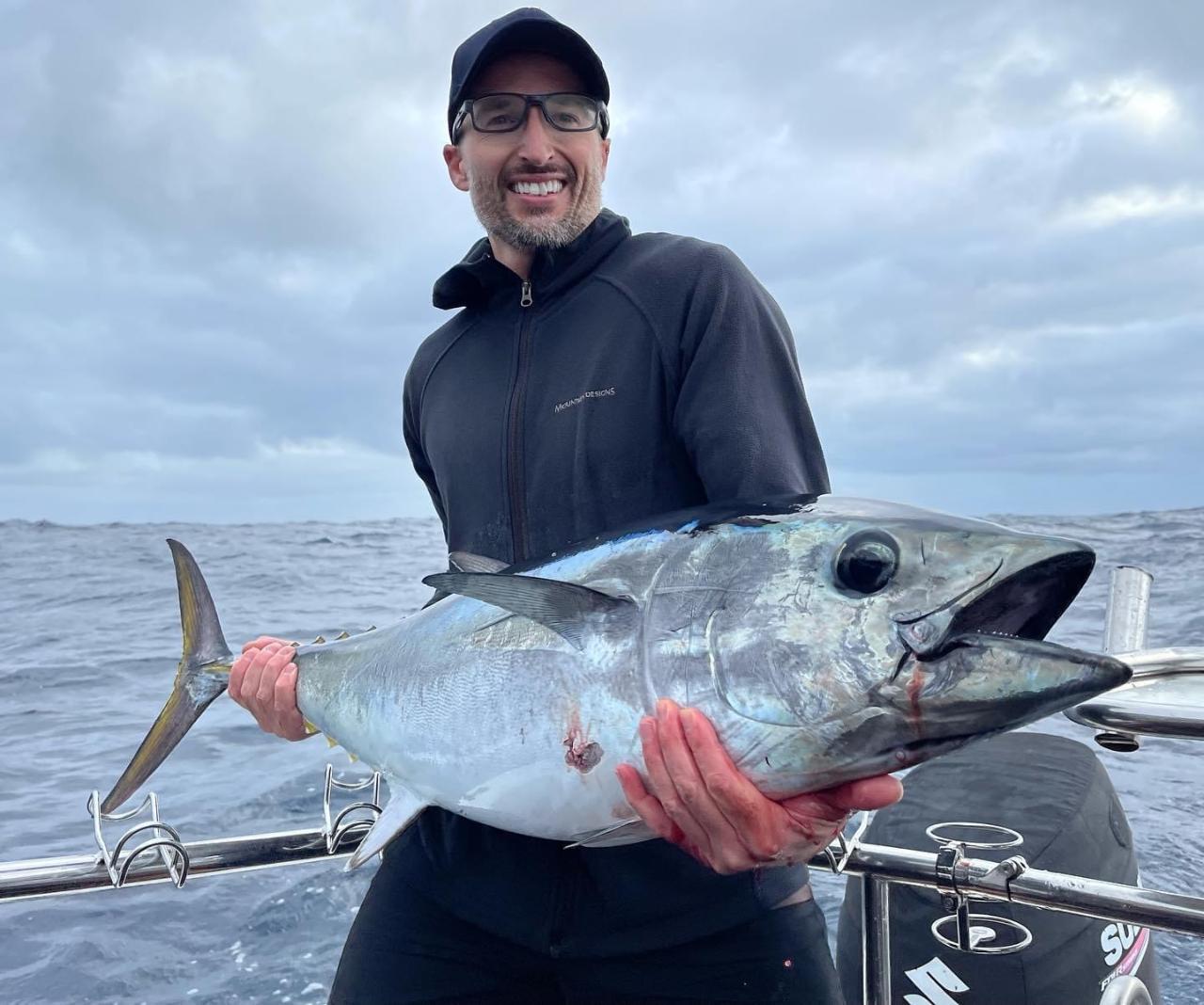 Local Bluefin Tuna Individual (Noosa Cat) - Cassar Fishing Charters ...