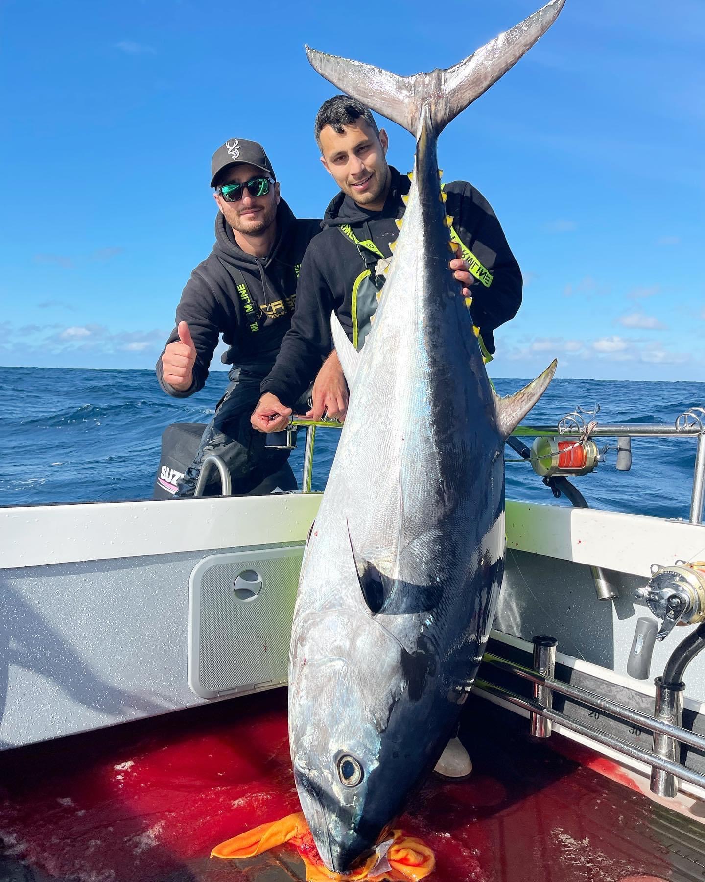 Local Barrels ‘book the boat’ - Cassar Fishing Charters Reservations