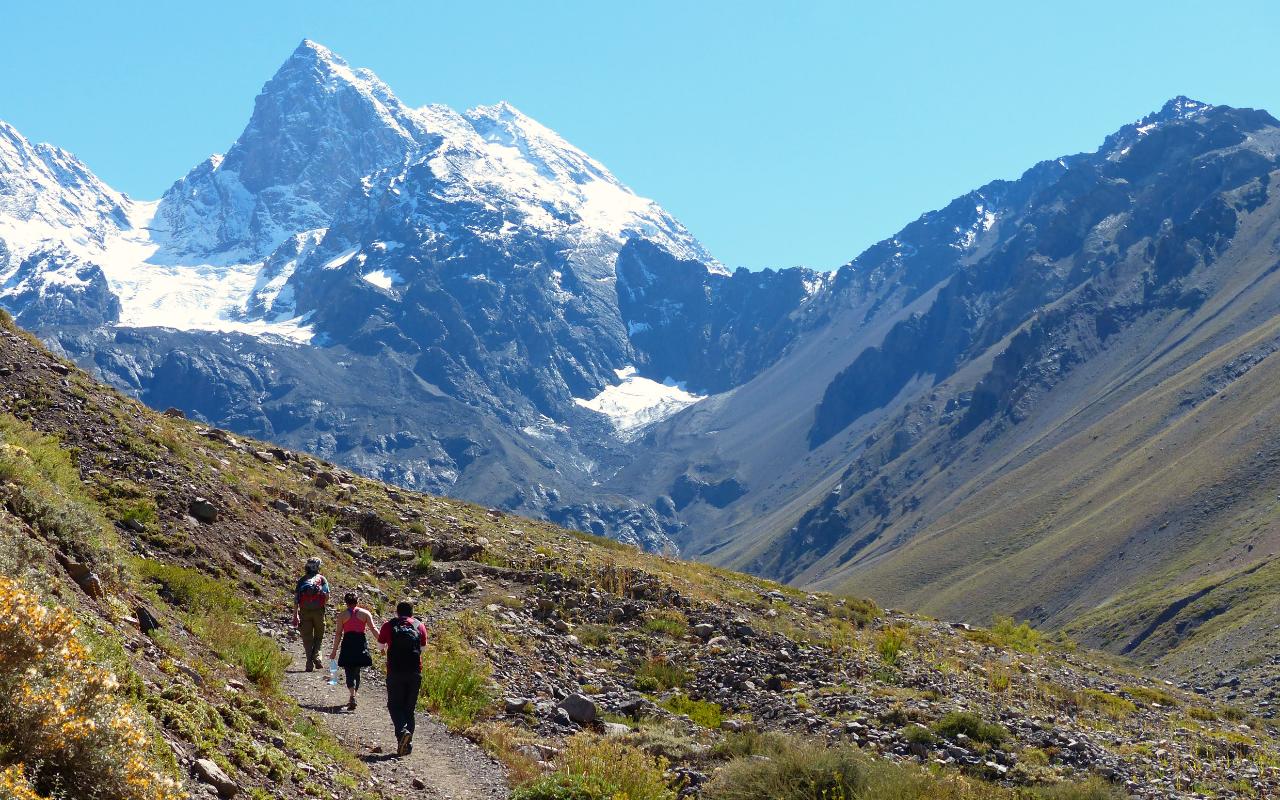 GLACIER HIKE 16K - El Morado Natural Monument, San Francisco Glacier ...