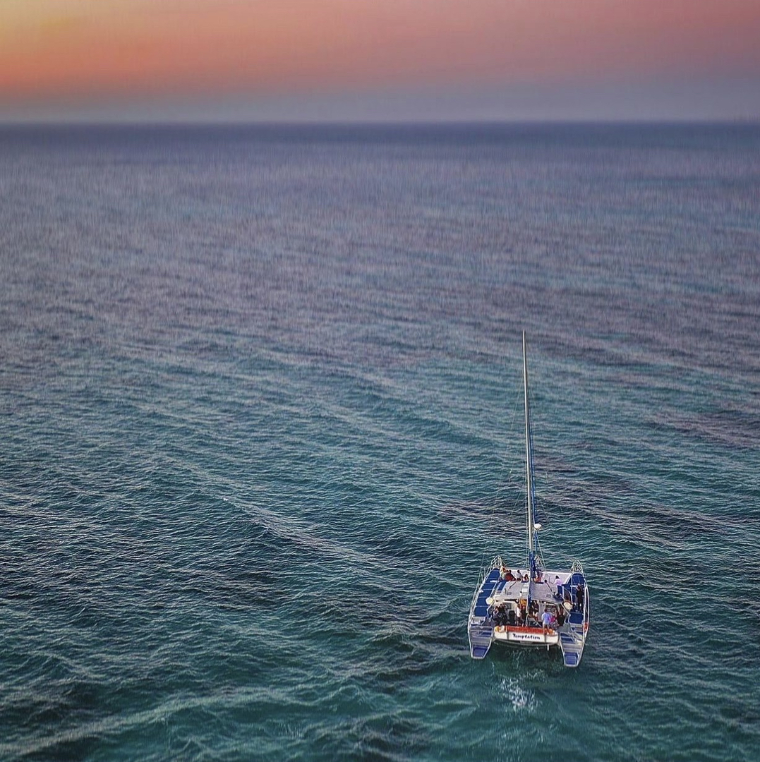 Twilight Cruise - Temptation Sailing Reservations