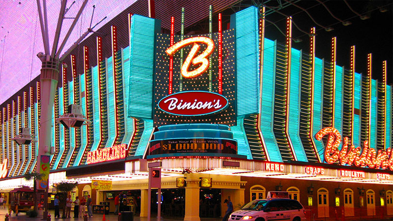 Las Vegas Downtown Fremont Street Experience Walking Tour - Richard ...