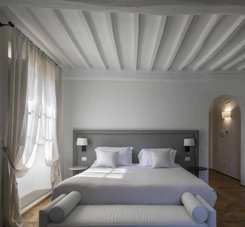 Debra Huse Tuscany Workshop, September 3-11 2025 - Workshops in France ...