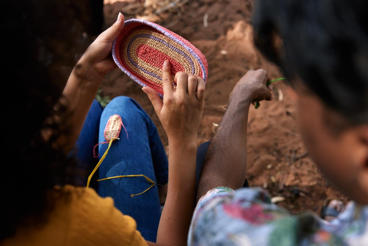 Weaving Workshop - Southern Cultural Immersion Reservations