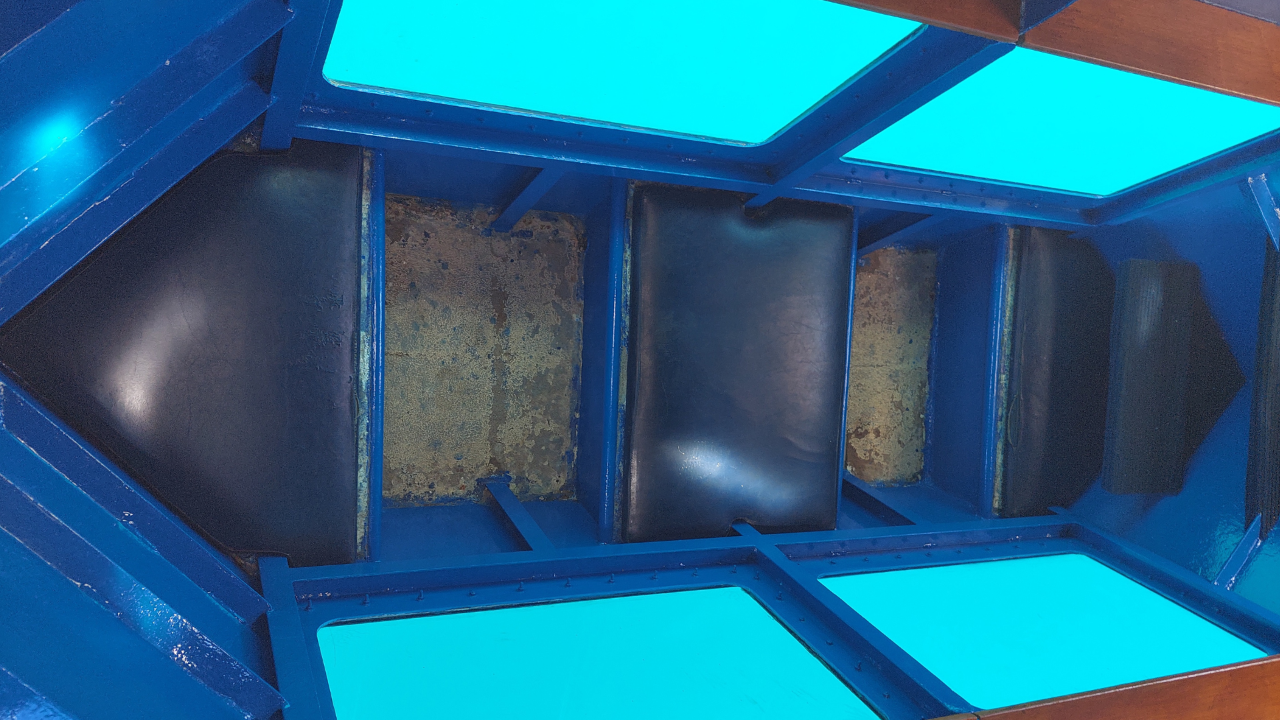 Reef Explorer: Semi-Submersible Boat Tour for Families in Vanuatu