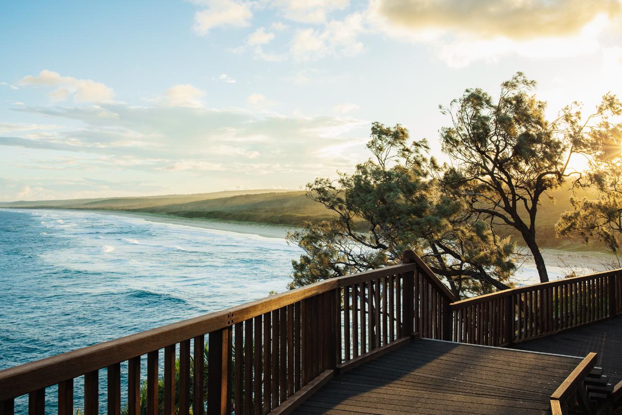 Meanjin to Minjerribah Cultural Day trip - Yura Tours Pty Ltd Reservations