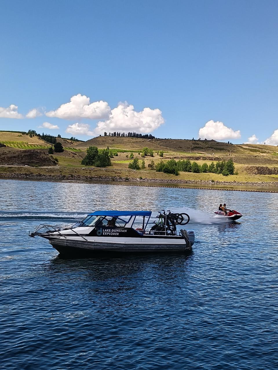 The Ultimate Lake Dunstan Experience - e-bike hire from Cromwell and ...