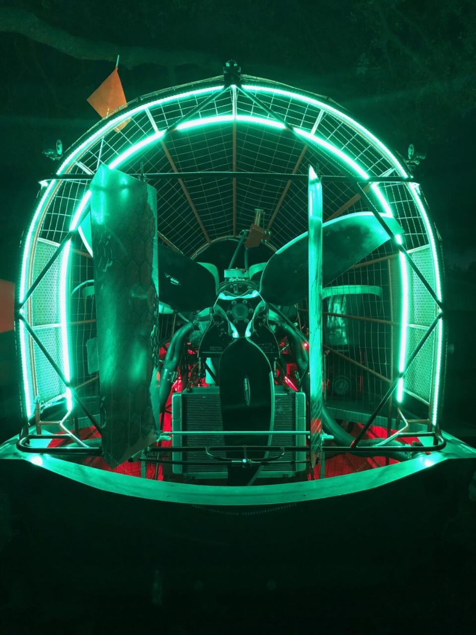 Airboat Night Gigging, Homosassa, Ozello, Backcountry, Gulf of Mexico ...