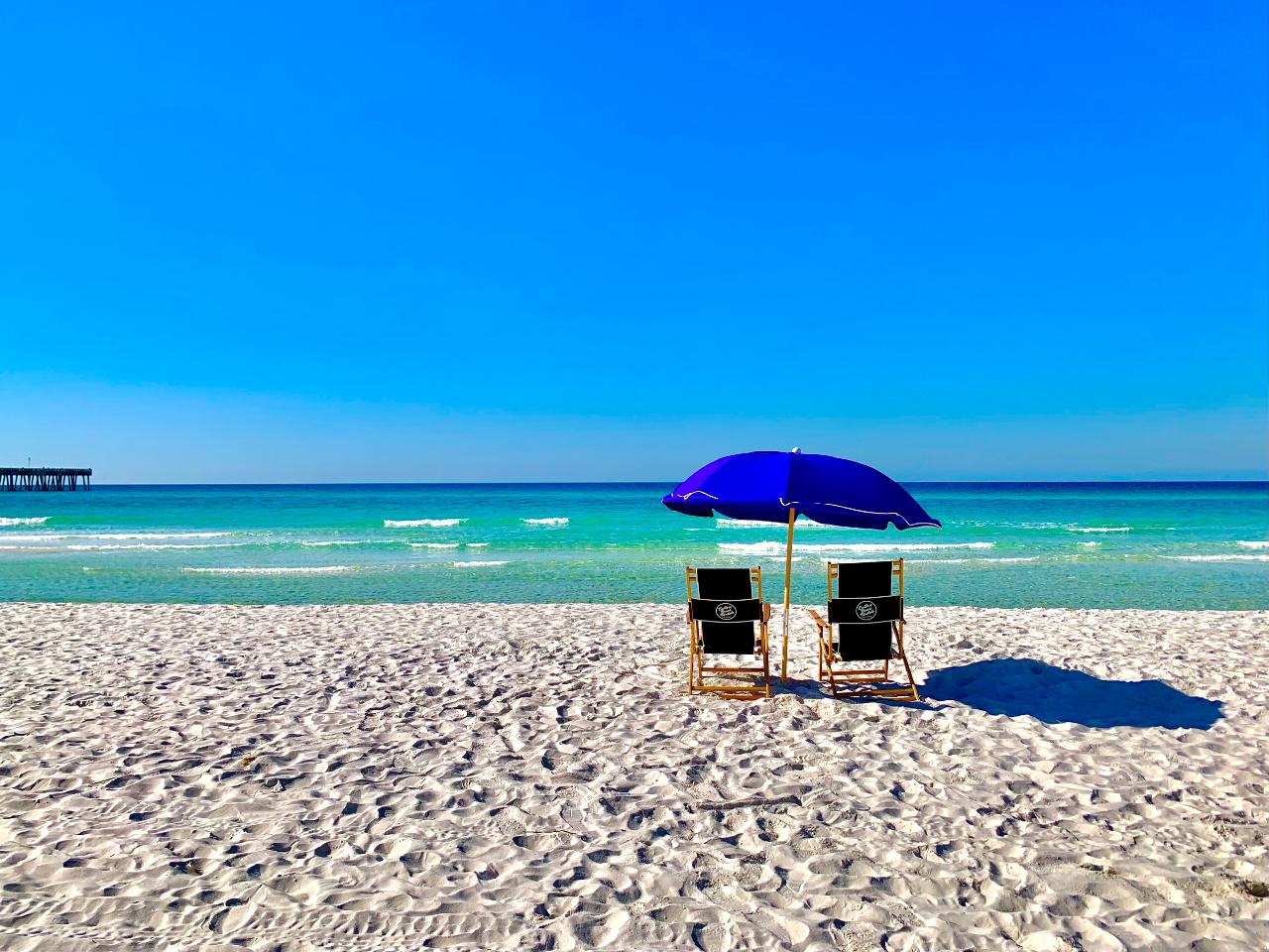 Shady Beach Umbrella Rental - Endless Beach Rentals Reservations