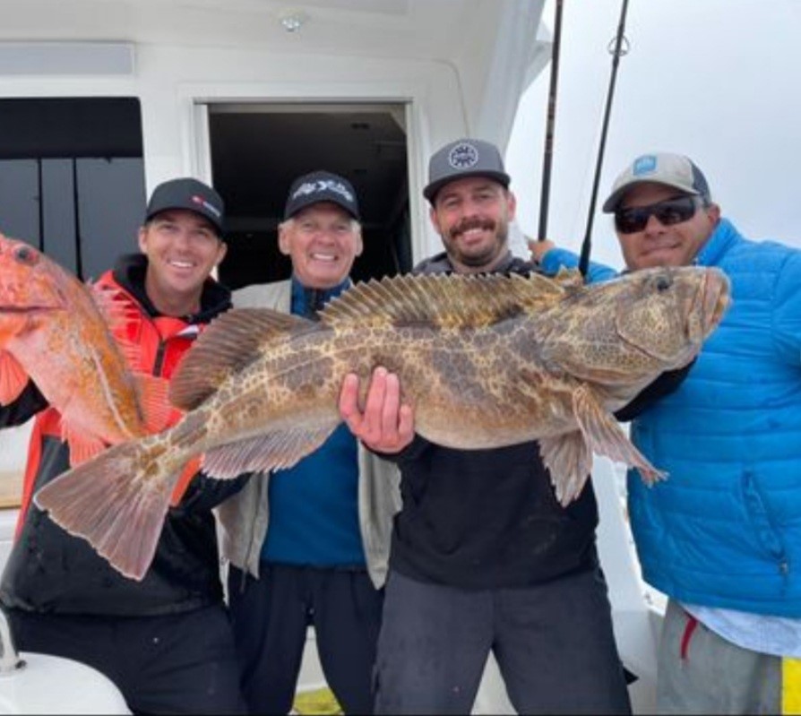 Half Day Fishing Morning Or Afternoon. Luxury Sportfisher “Blackfish ...