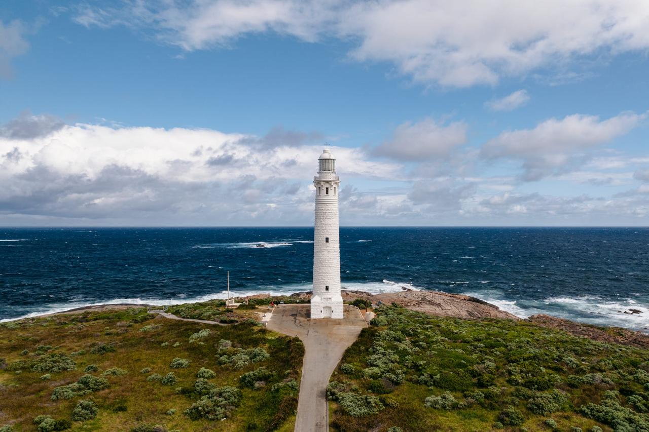 Cape Leeuwin Lighthouse Fully Guided Tower Tour - Capes Foundation ...