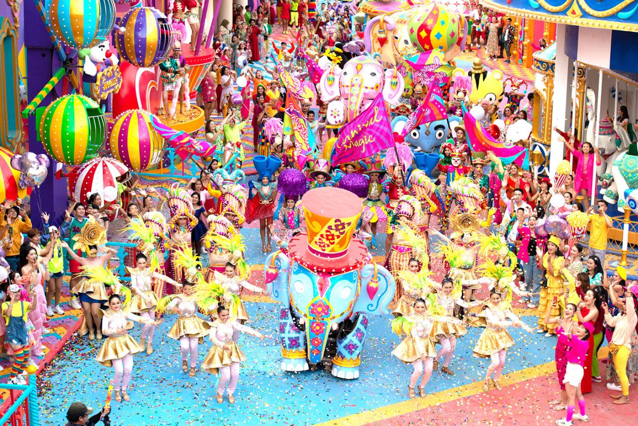 Carnival Show by CARNIVAL MAGIC - Salamo Travel Reservations