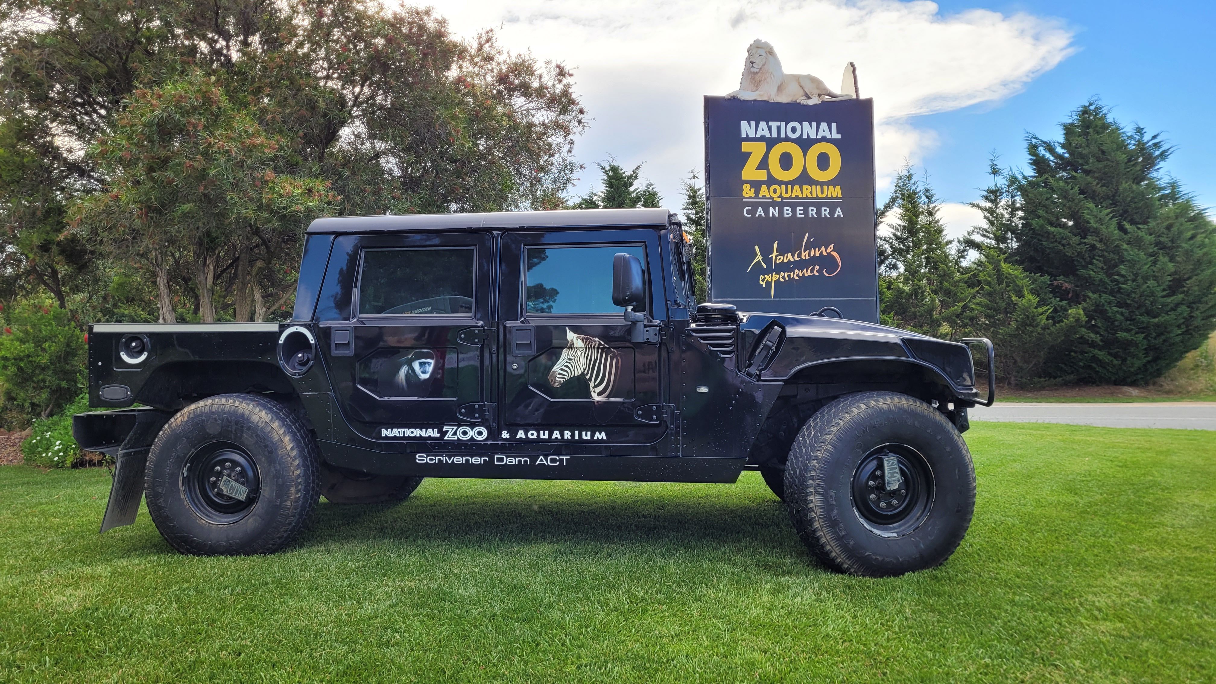 WILD Night ZooVenture - H1 Hummer - National Zoo & Aquarium Reservations