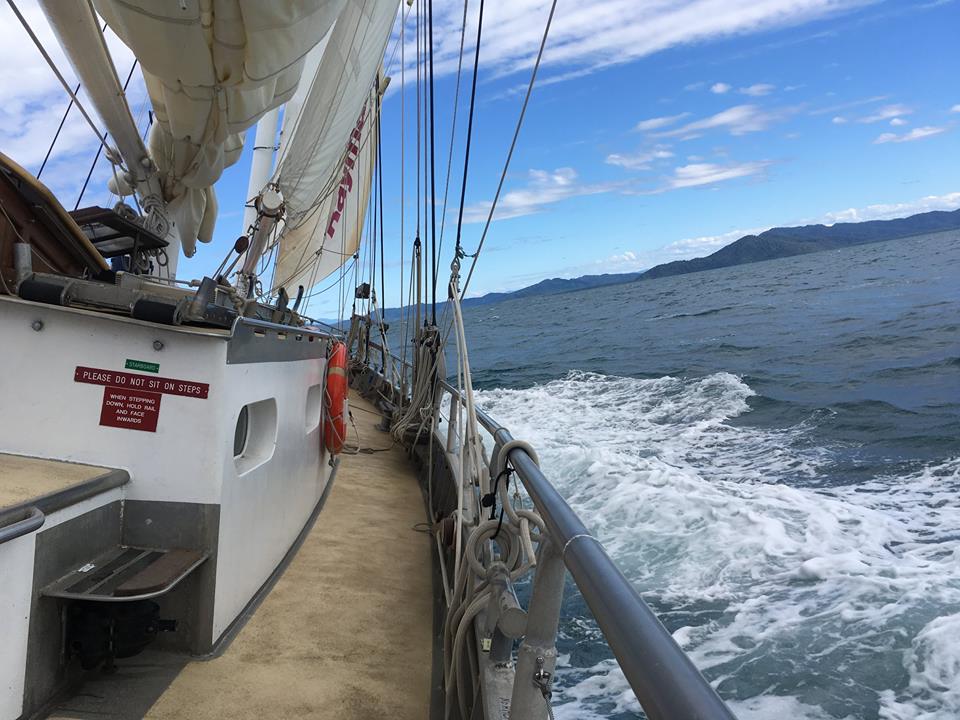 zzz Sail & Walk 6-day Voyage - Airlie Beach to Townsville 1-6 June ...