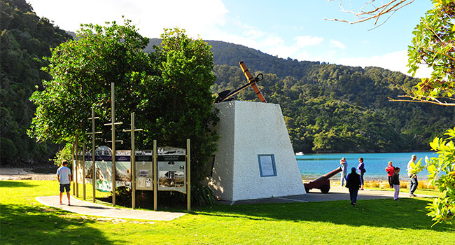 Ship Cove Cruise - Beachcomber Cruises Reservations