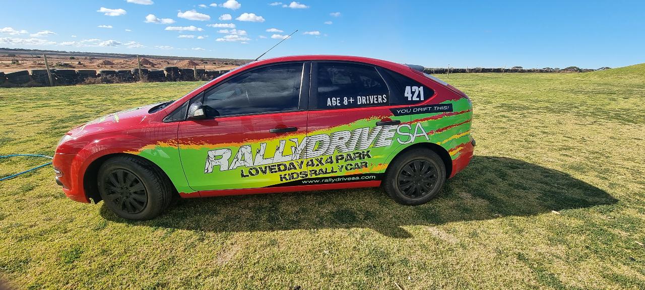 Kids driving rally drive