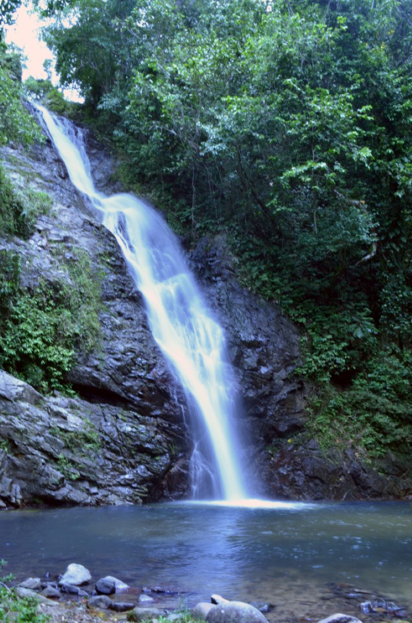 Biausevu waterfall Tour fiji - Valentine Tours Fiji